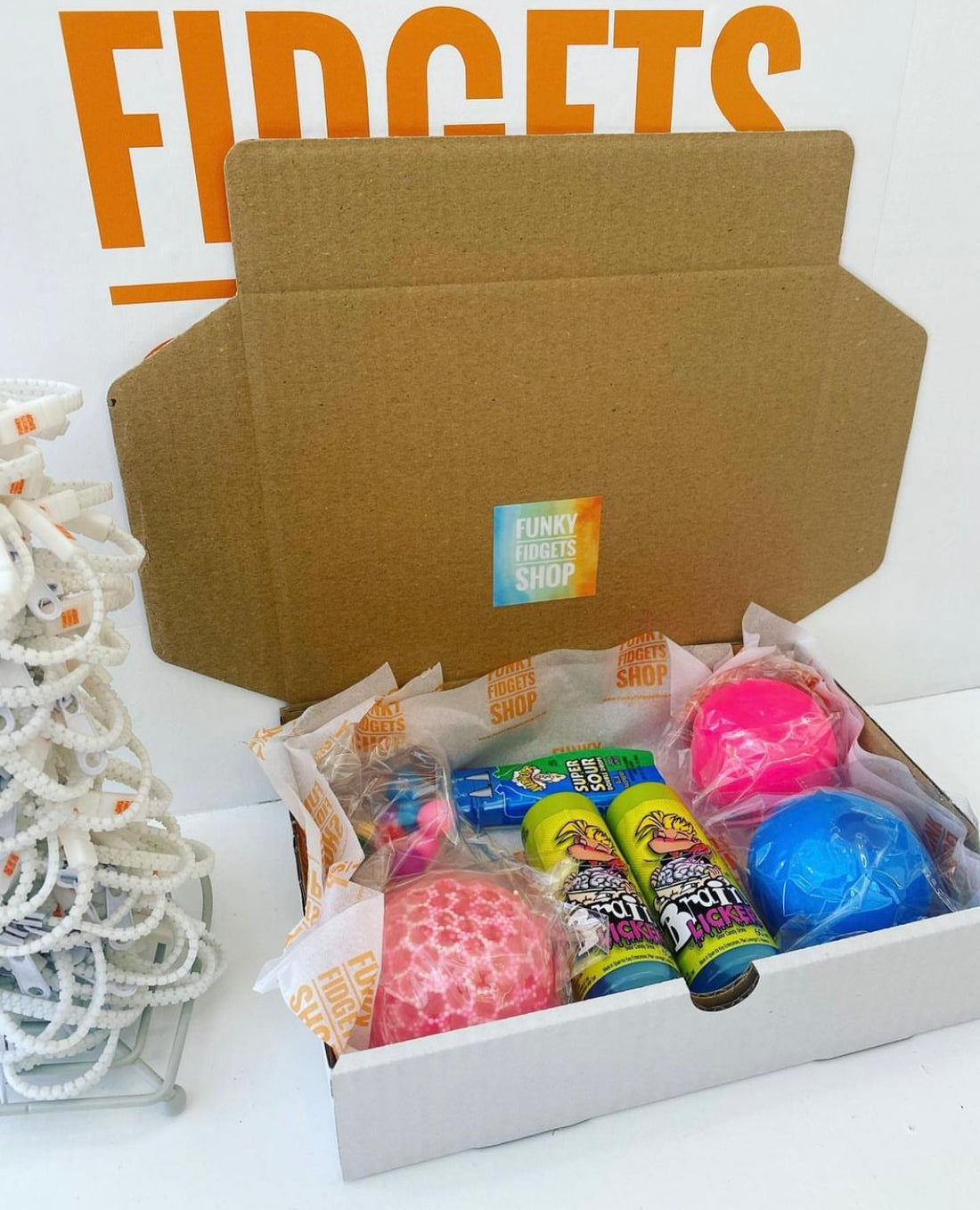 Gift box / wrap my order! – FunkyFidgetsShop